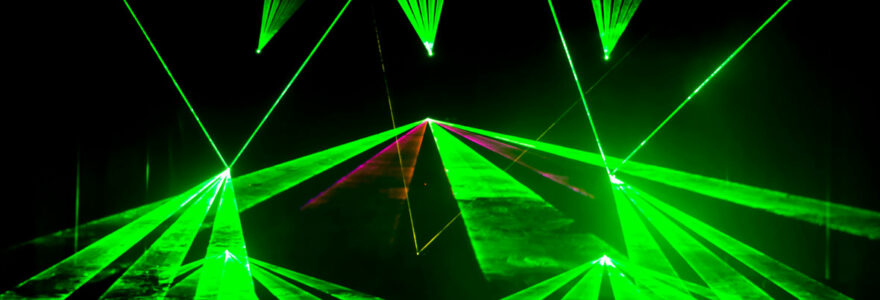 Guide étape par étape pour organiser un spectacle laser inoubliable